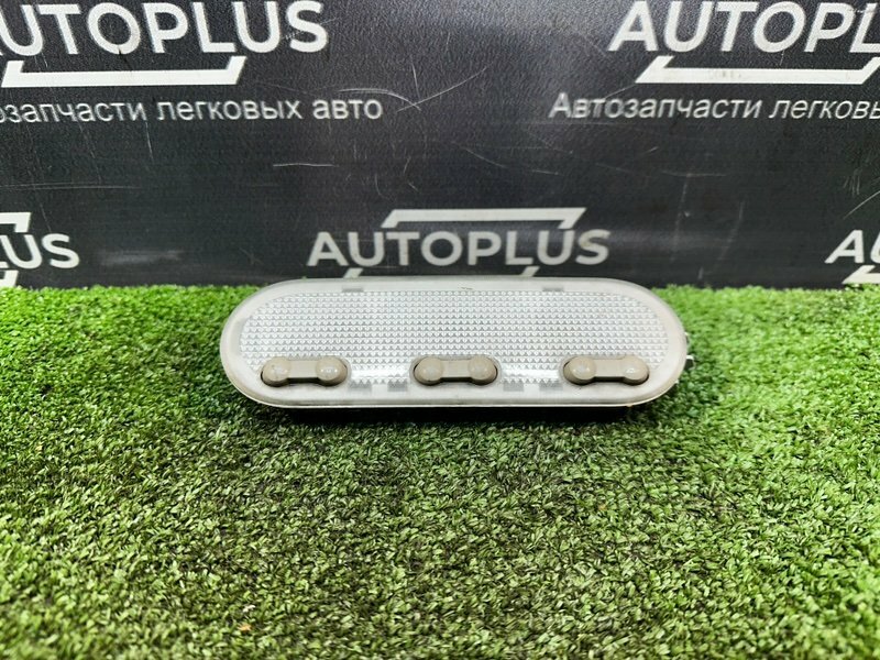 Плафон освещения салона Renault Megane 2005 (K4MW761) Б/У с пробегом Арт. 8200073234