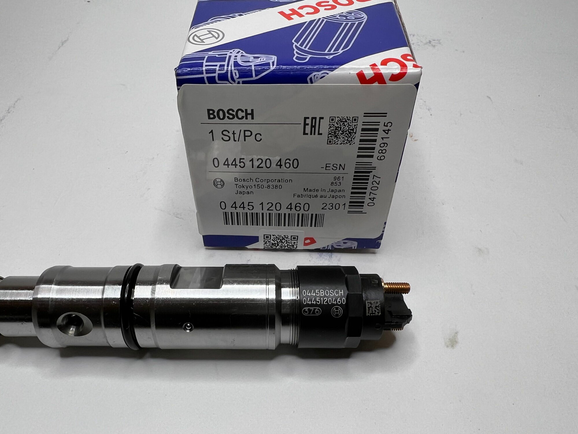 Форсунка топливная Bosch 0445120460