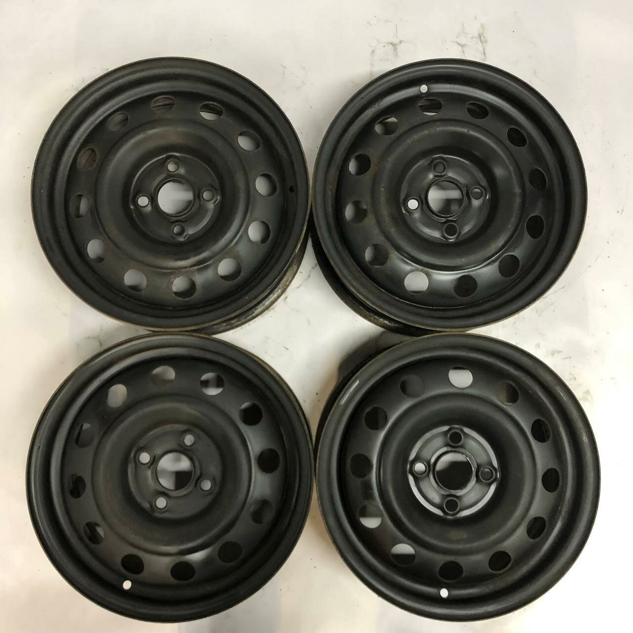 Колесные диски Штампованные 15x6 PCD 4x100 D54.1 ET48 (оригинал)