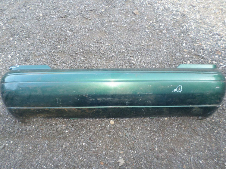 Бампер задний 1201841 1103398 YS4X17D781BM Форд Фокус 1 Седан до 2005г - Зеленый - вмятина