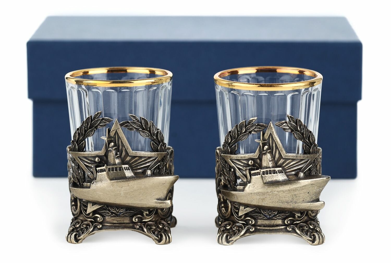 Набор стопок 2шт. подарочных мужчине моряку "Фрегат". Ручное лить Россия.