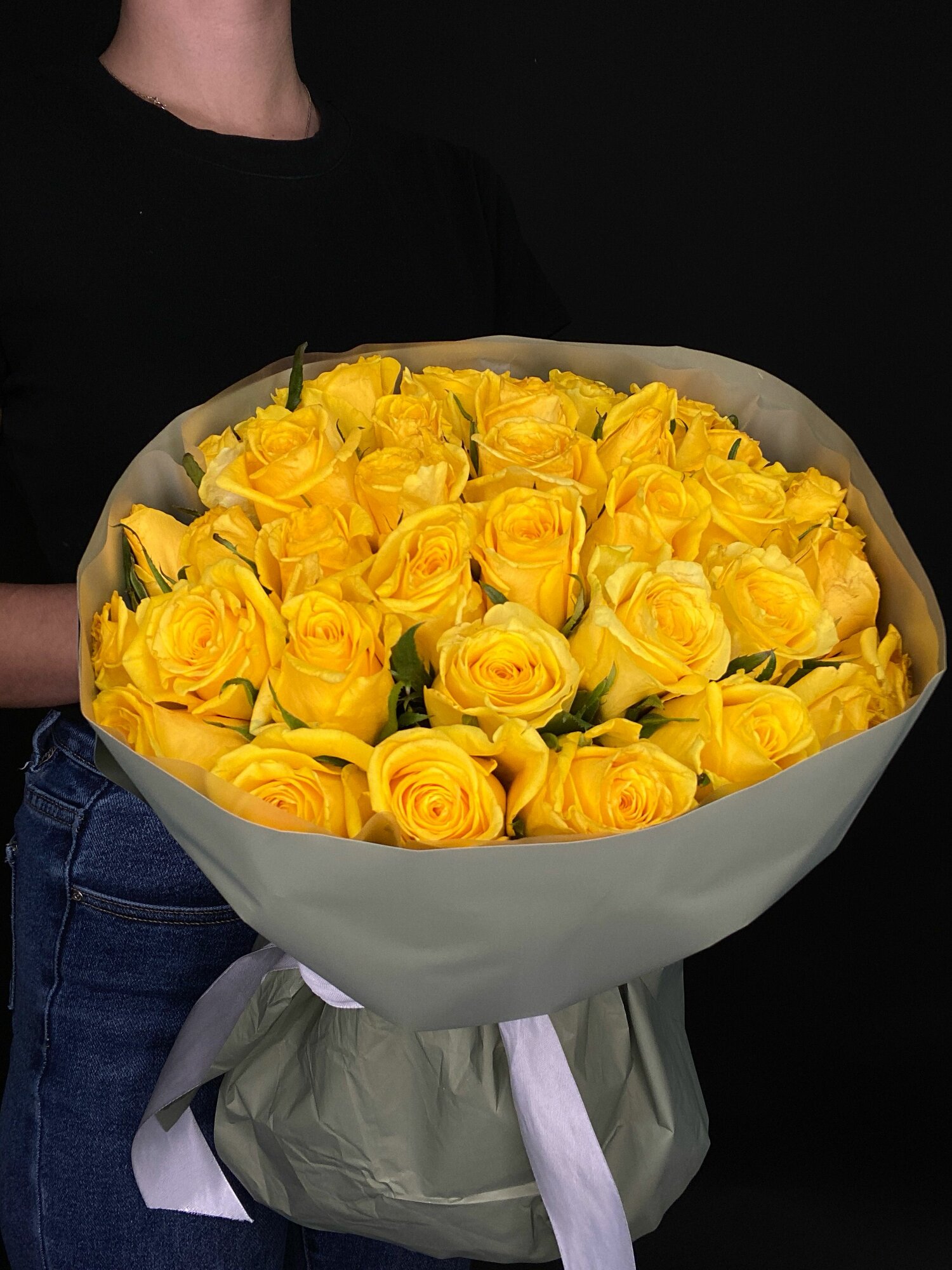 Желтые розы