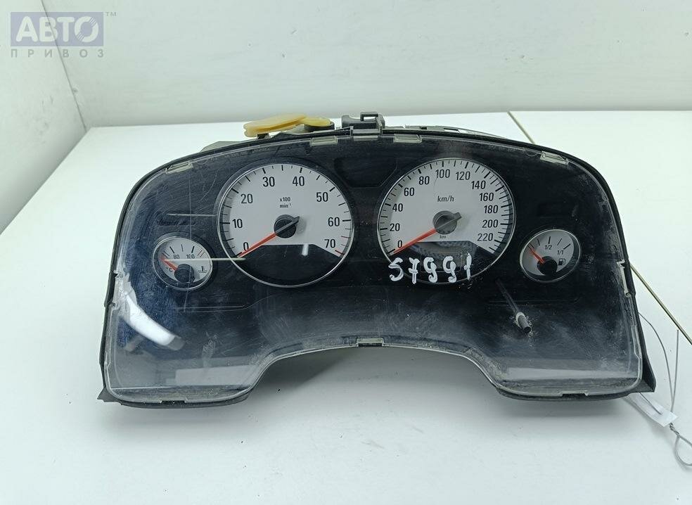 Щиток приборный (панель приборов) Opel Zafira A (1999-2005)