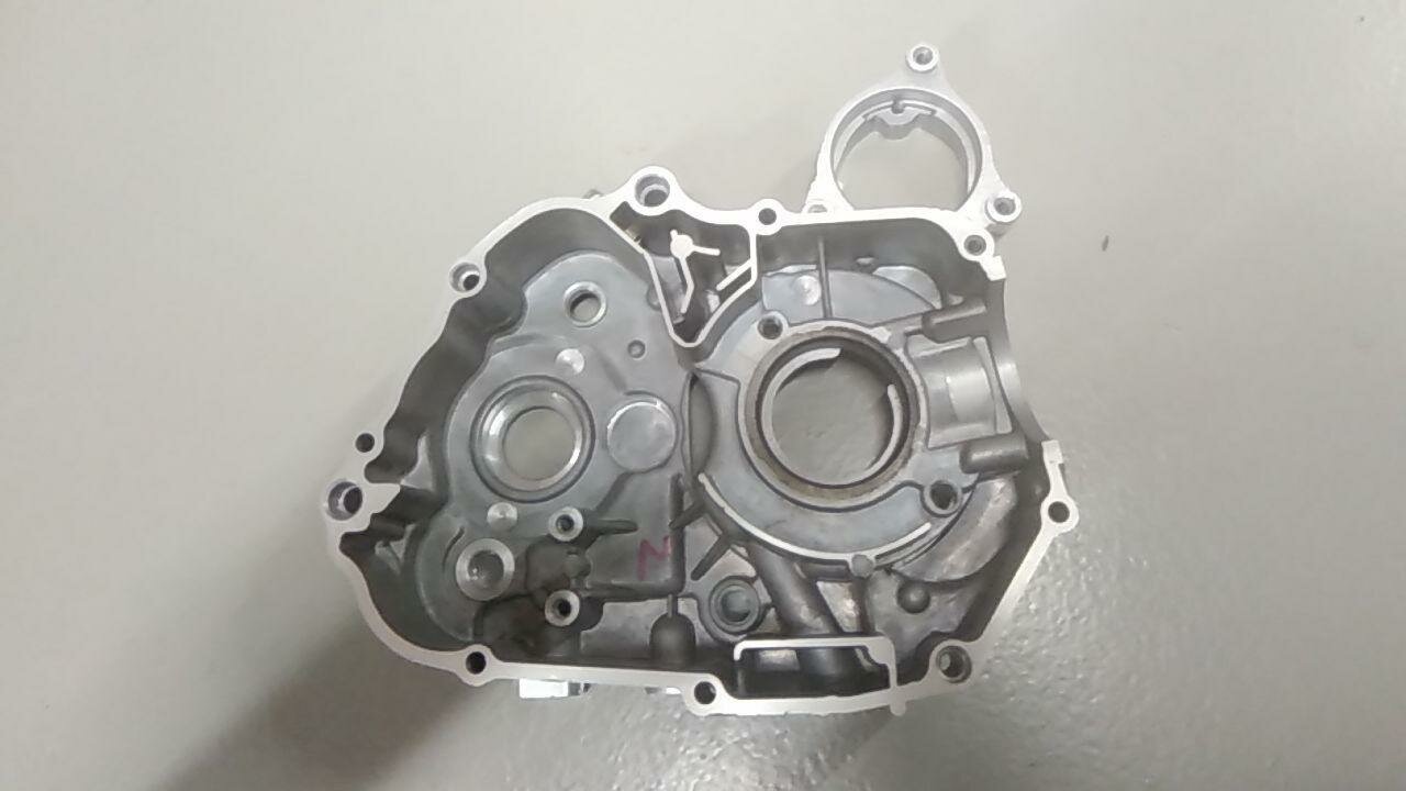 Картер левый 1P47FMD,1P47FME,1P52FMH (70-110сc с реверсом)