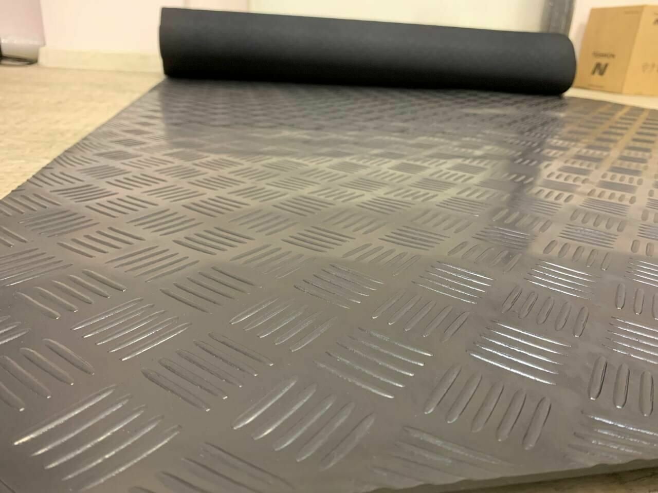 Резиновое покрытие Шашки для улицы 1.5*1 м