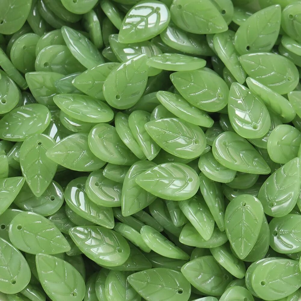 Бусины для рукоделия "Листочки" 18x11мм стекло, зеленый 02 цвет, 30 штук