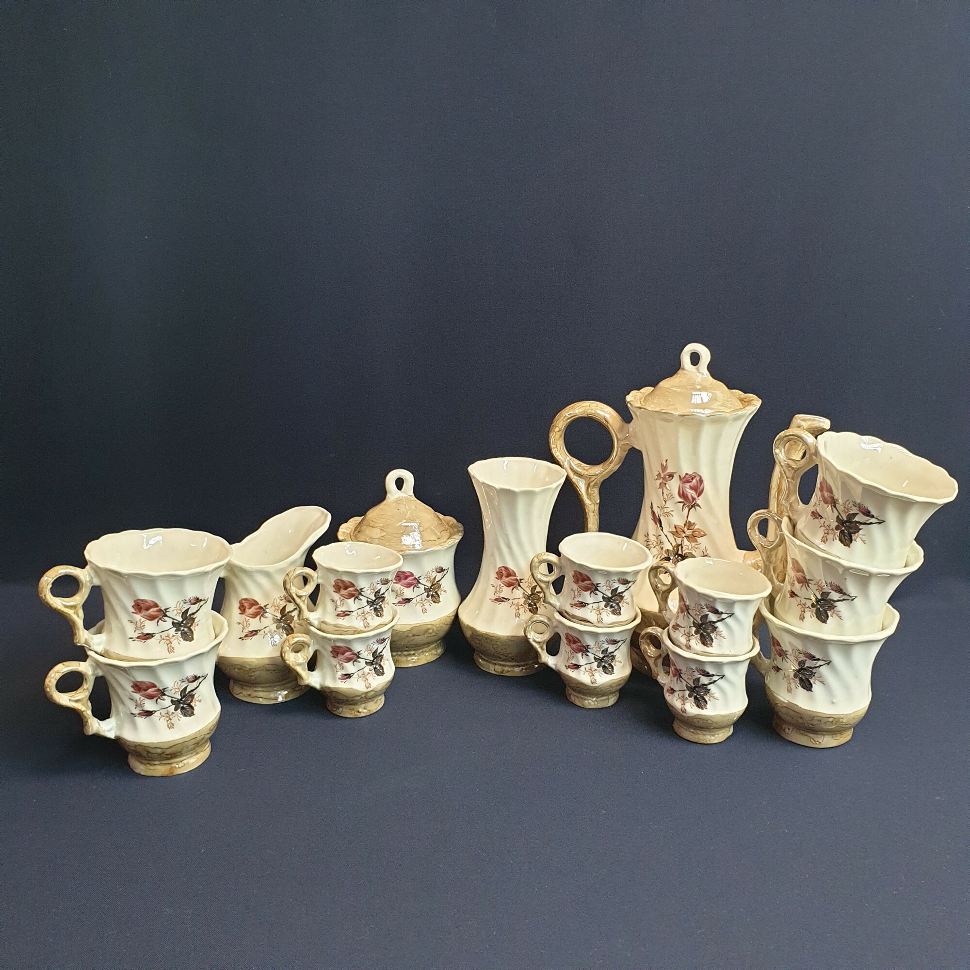 Чайно - кофейный сервиз 15 предметов, фарфор, деколь, перламутр. Винтаж, СССР.