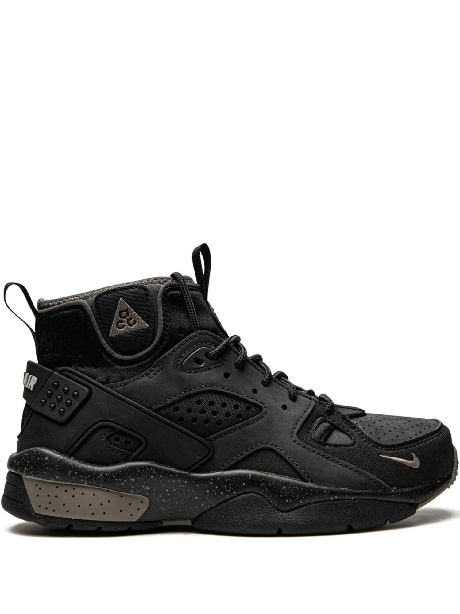Кроссовки ACG Air Mowabb
