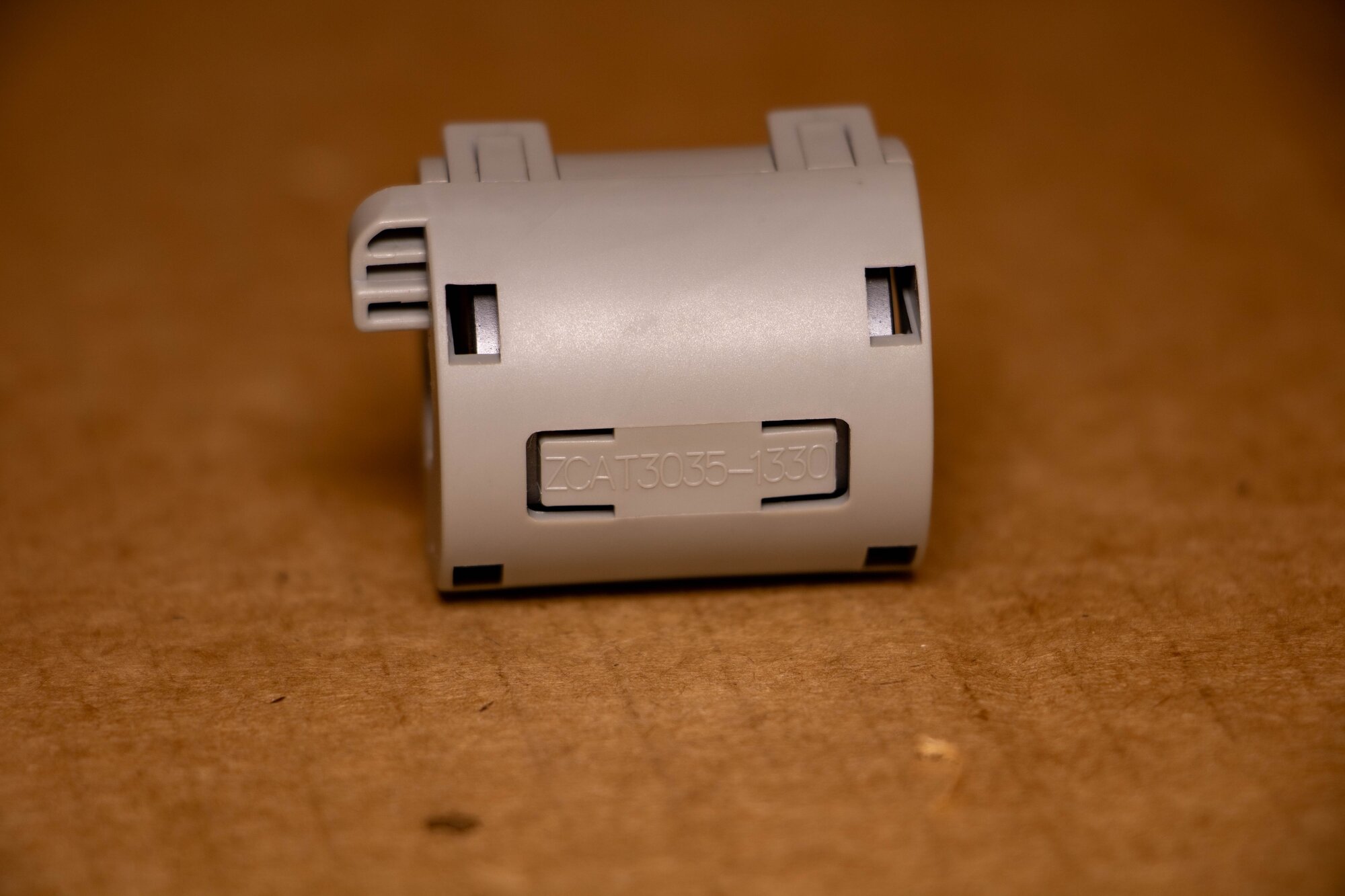 Фильтр ферритовый TDK ZCAT3035-1330, в корпусе ZCAT, серый, 63 г