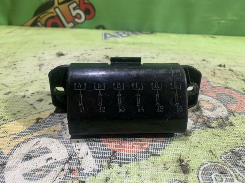 Блок предохранителей Лада Нива 2121 2020 Б/У с пробегом