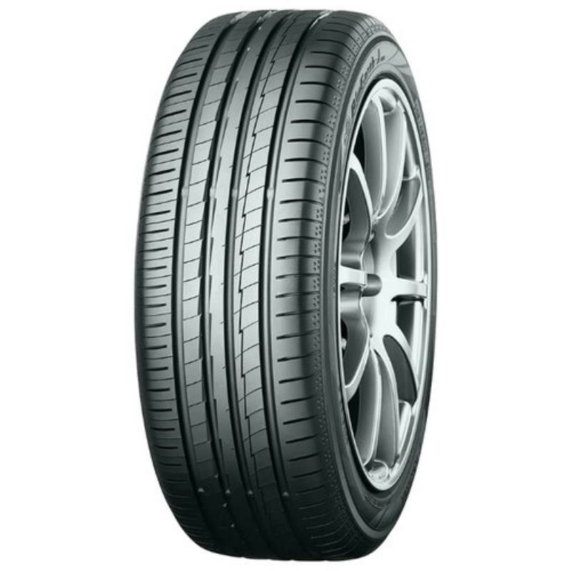 Автошина Yokohama 235/65R17 BLUEARTH-XT AE-61 108V TL