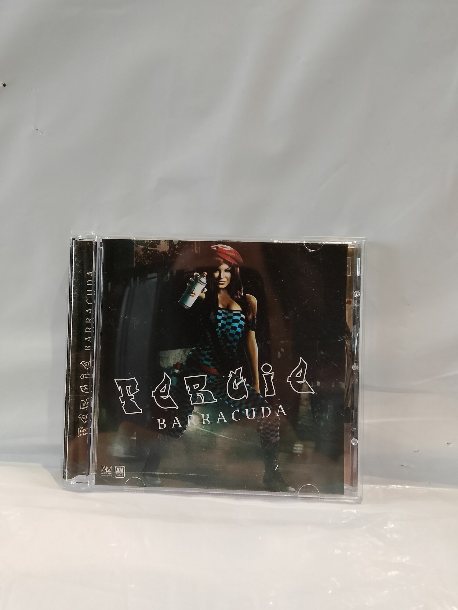 Музыка-FERGIE Barracuda