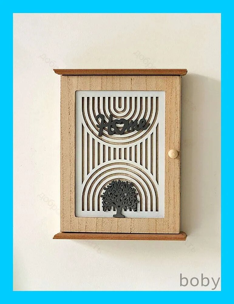Ключница настенная из дерева с декором в виде дерева и надписью Home для прихожей