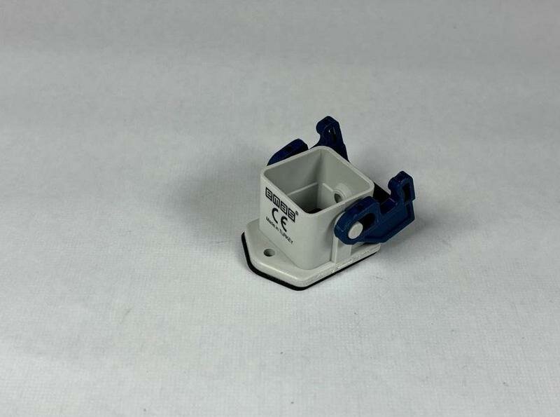 Корпус пластмассовый для панели EMAS EBP05GM41