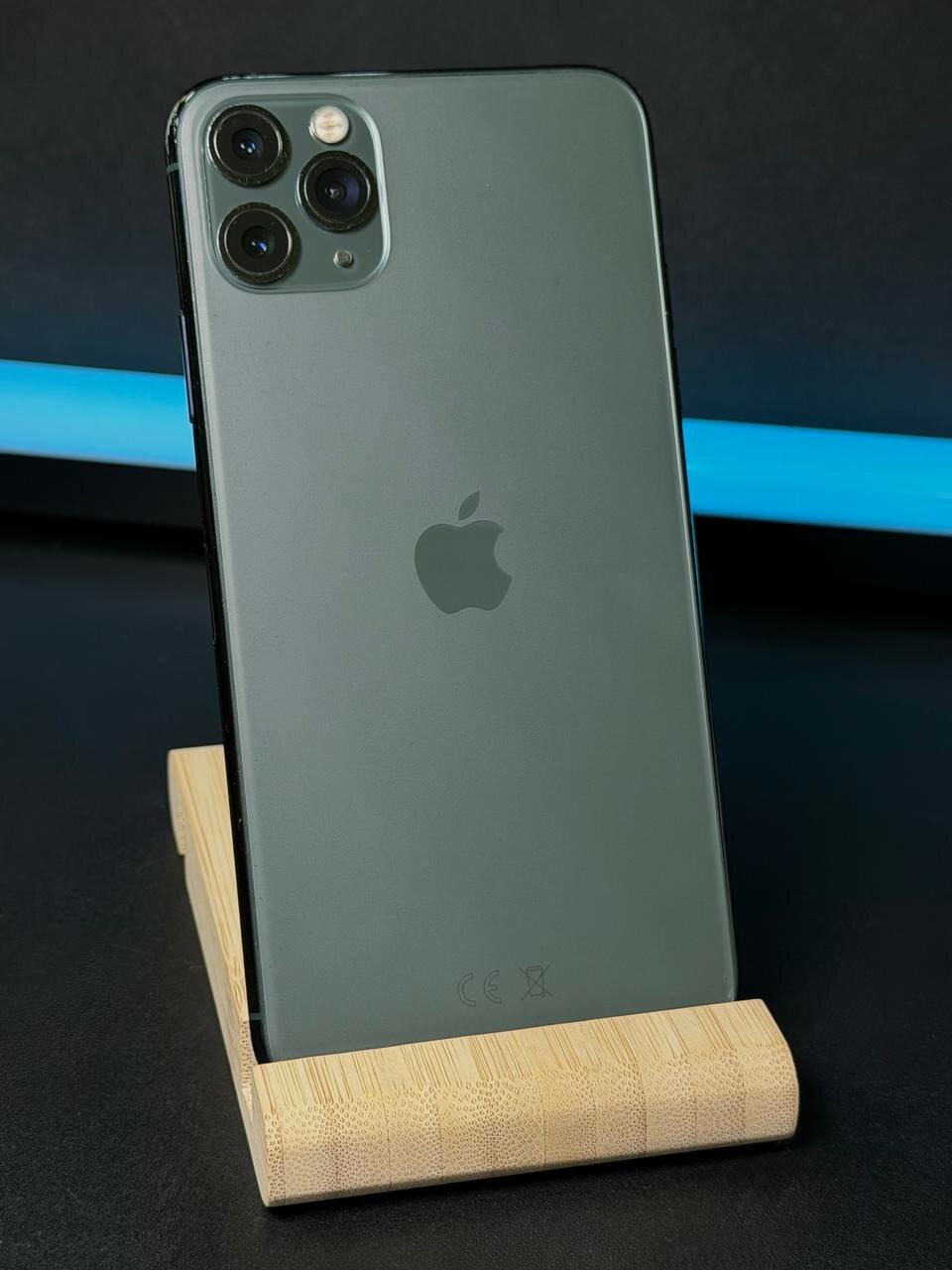 Смартфон Apple iPhone 11 Pro Max, 256 ГБ, nano-SIM + eSIM, зеленый