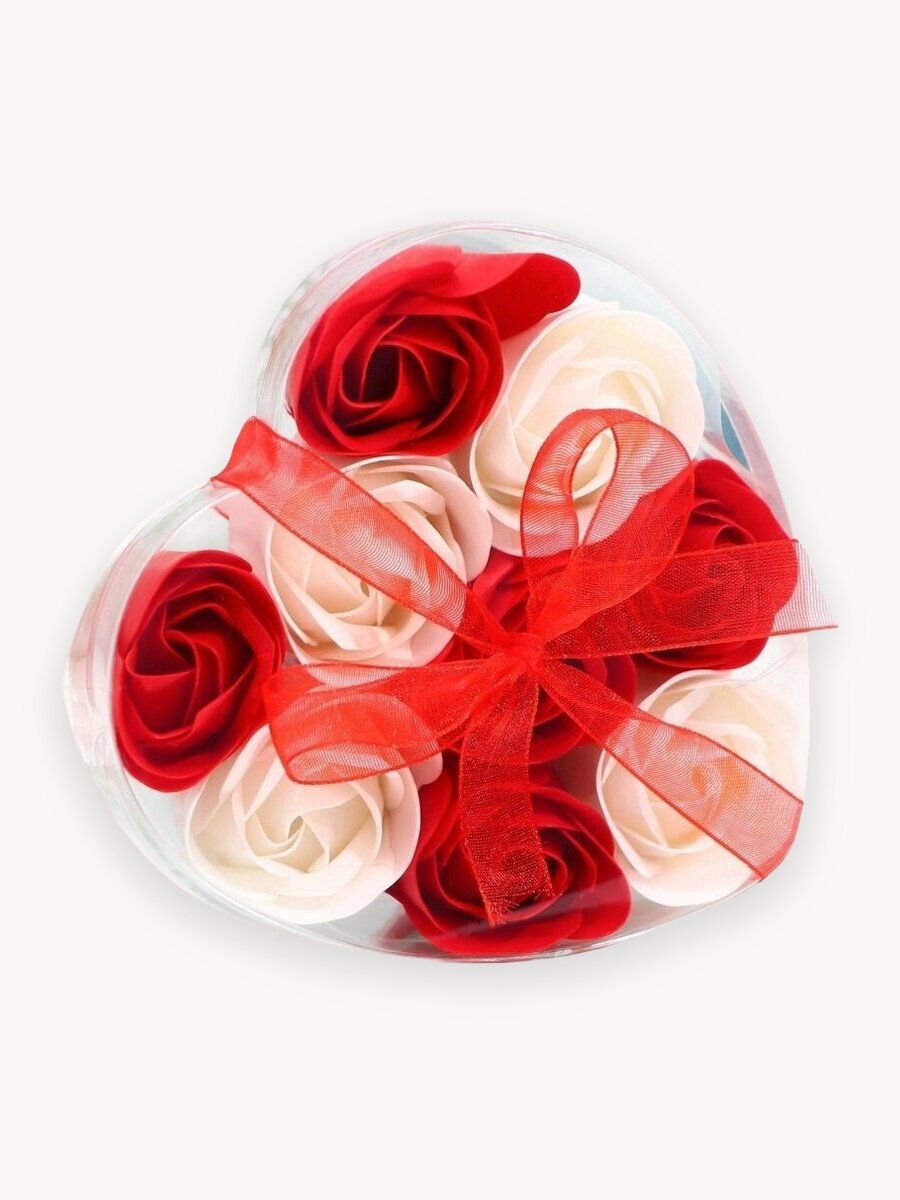 Набор Secret Beauty "Мыльные розы", красные и белые лепестки, 9шт