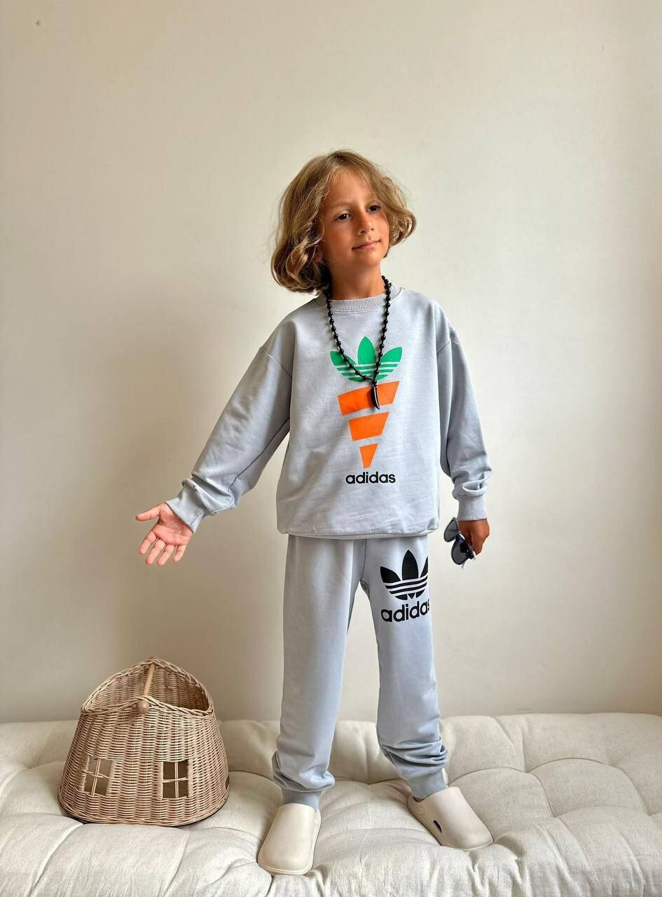 Комплект одежды