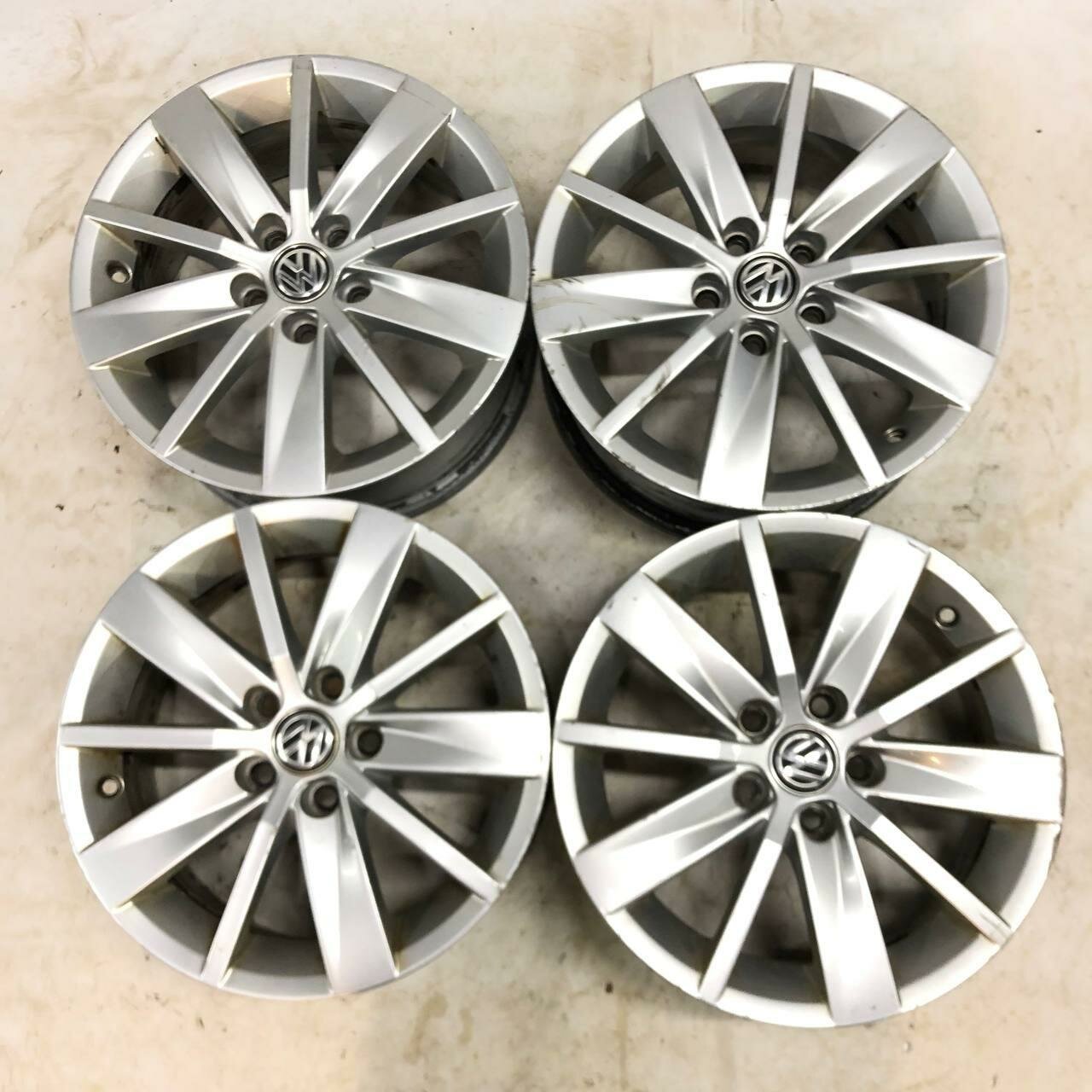 Колесные диски Volkswagen 15x6 PCD 5x100 D57.1 ET40 (оригинал)