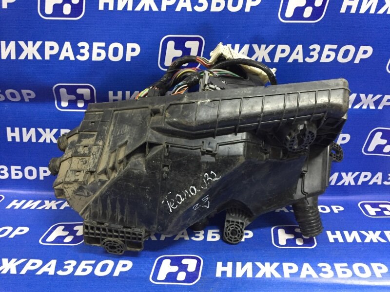 Блок предохранителей Nissan Teana J32 2008-2013