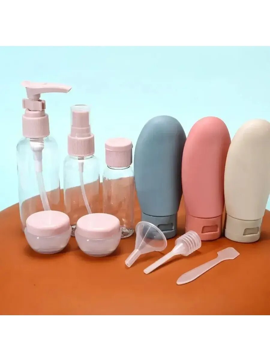 Компактный дорожный набор для косметики