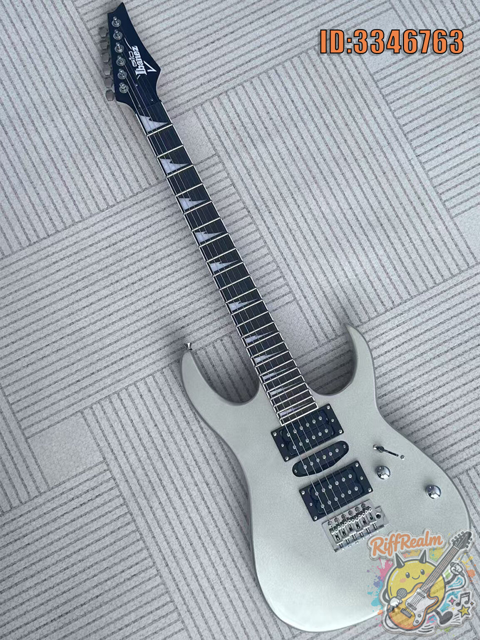 Электрогитара GIO Silver