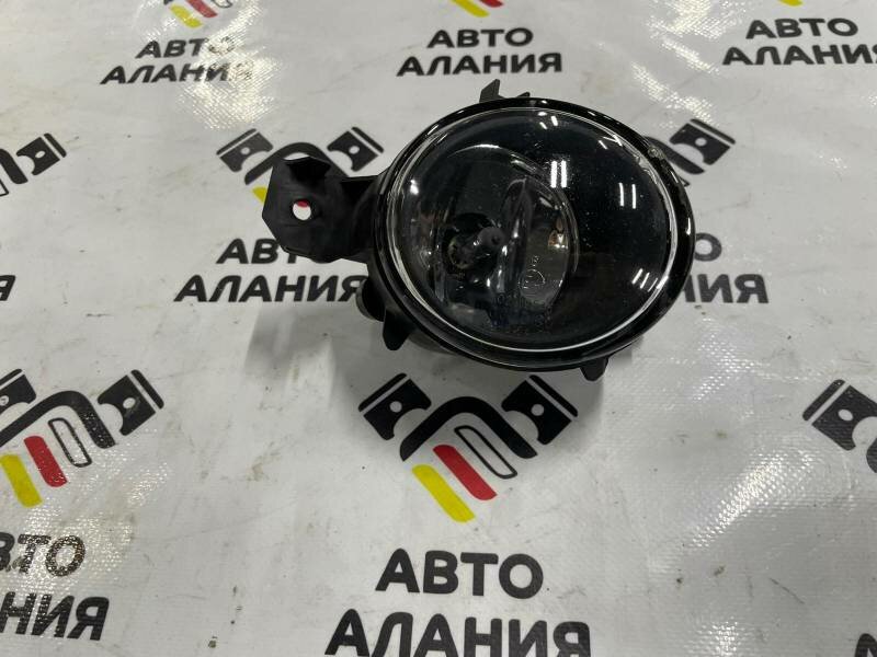 Фара противотуманная правая BMW 5-series F10/F11 2009-2016