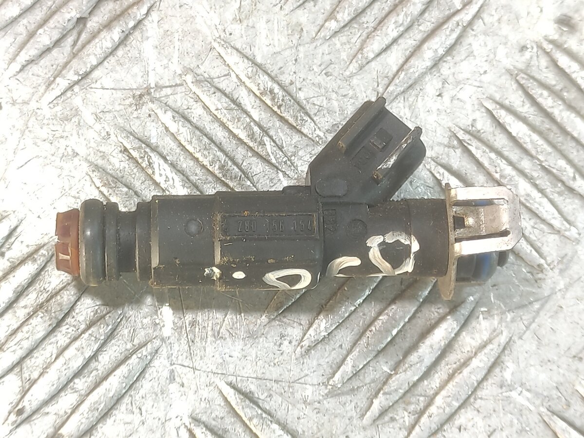 Форсунка двигателя MAZDA 6 GG 0280156154