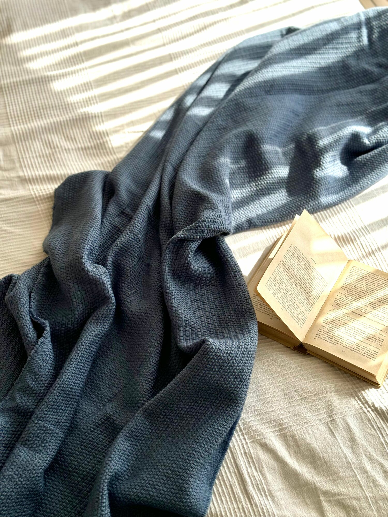 Плед мягкий вязаный 150х200 см синий