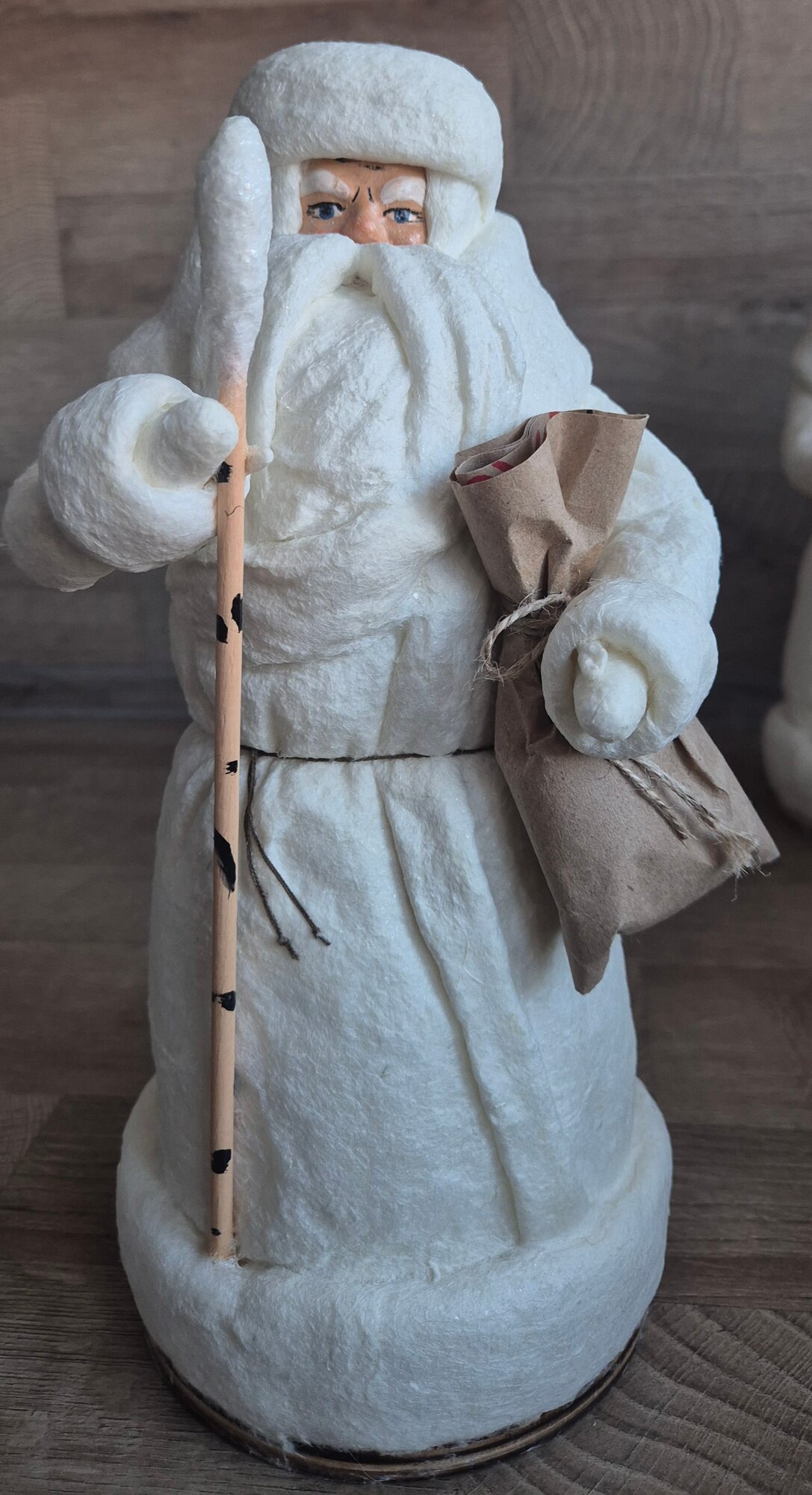 Дед Мороз из льняной ваты
