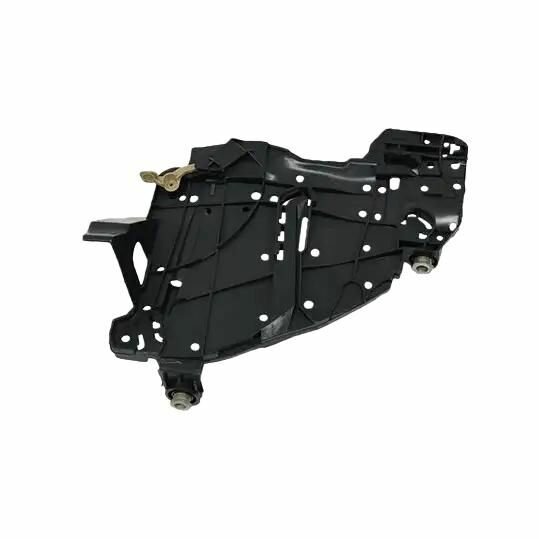 Кронштейн фары DPA 89410696902 L VW Touareg 2002-2010