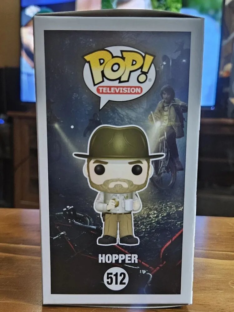 Фигурка Funko Pop! Television: Stranger Things Hopper (512)14425