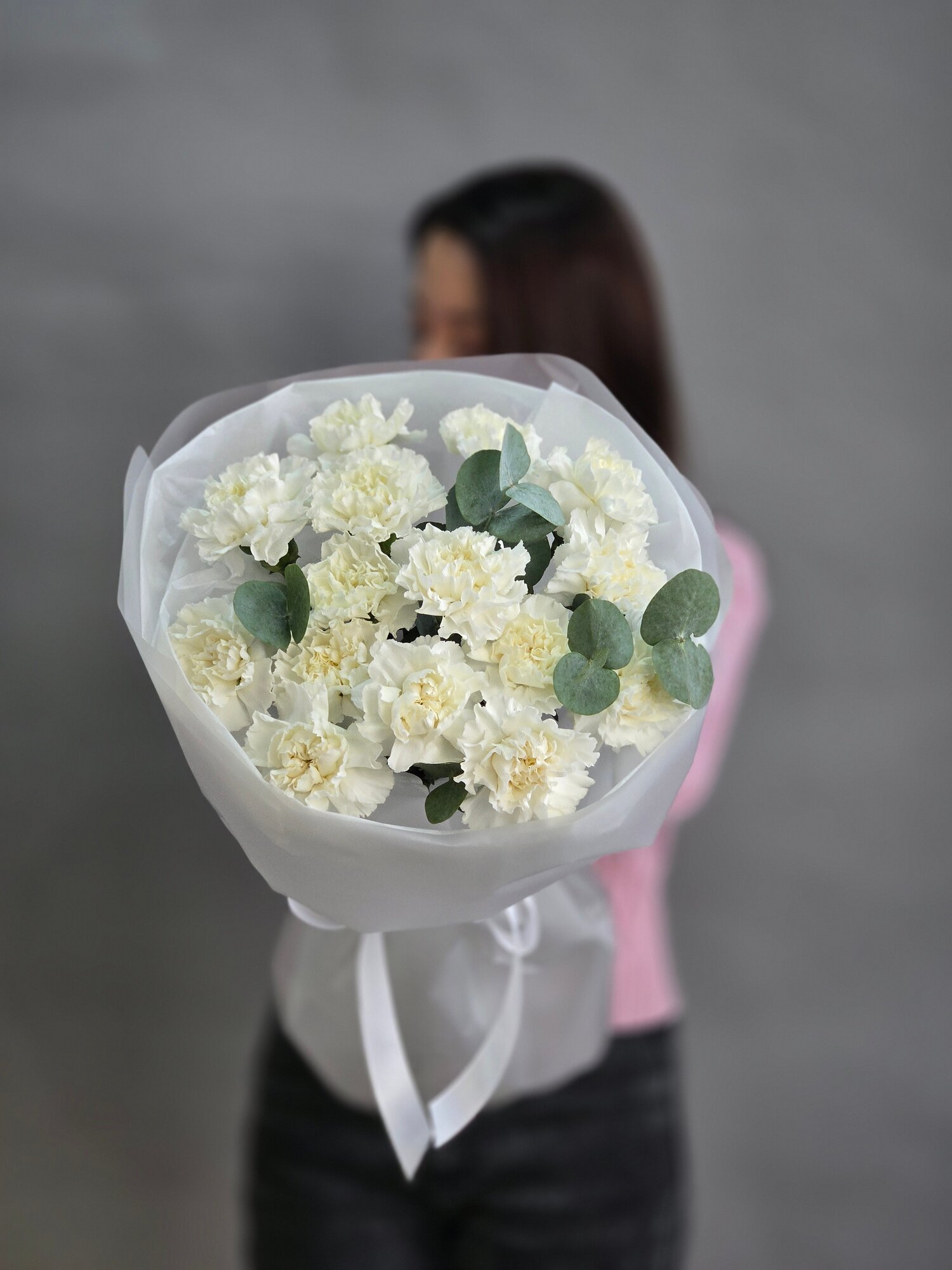 Букет из 15 гвоздик белого цвета, размер XS, от "Di_Flowerslab"