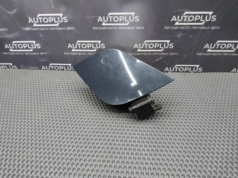 Лючок бензобака