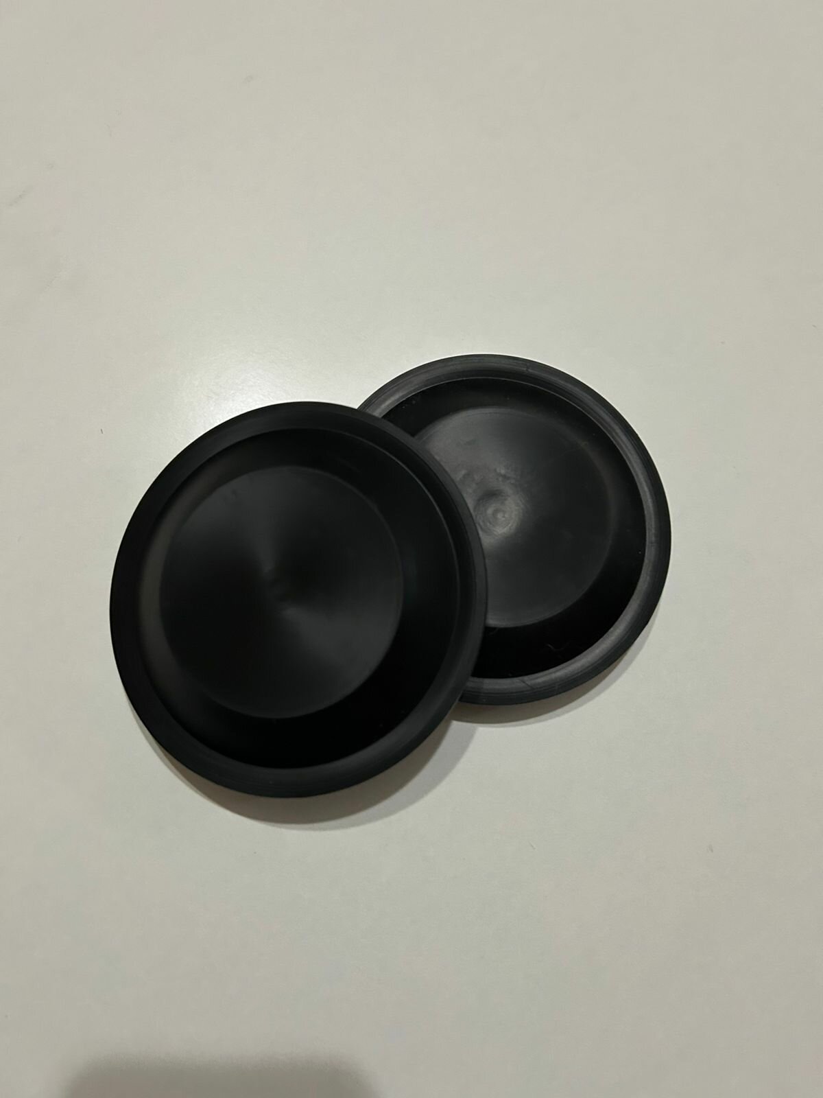 Заглушка, кожух, колпак D 105мм (внутренний D 100мм) совместима с фарой Приира, DAF XF95/105 (большая) - комплект 2 шт цвет черный