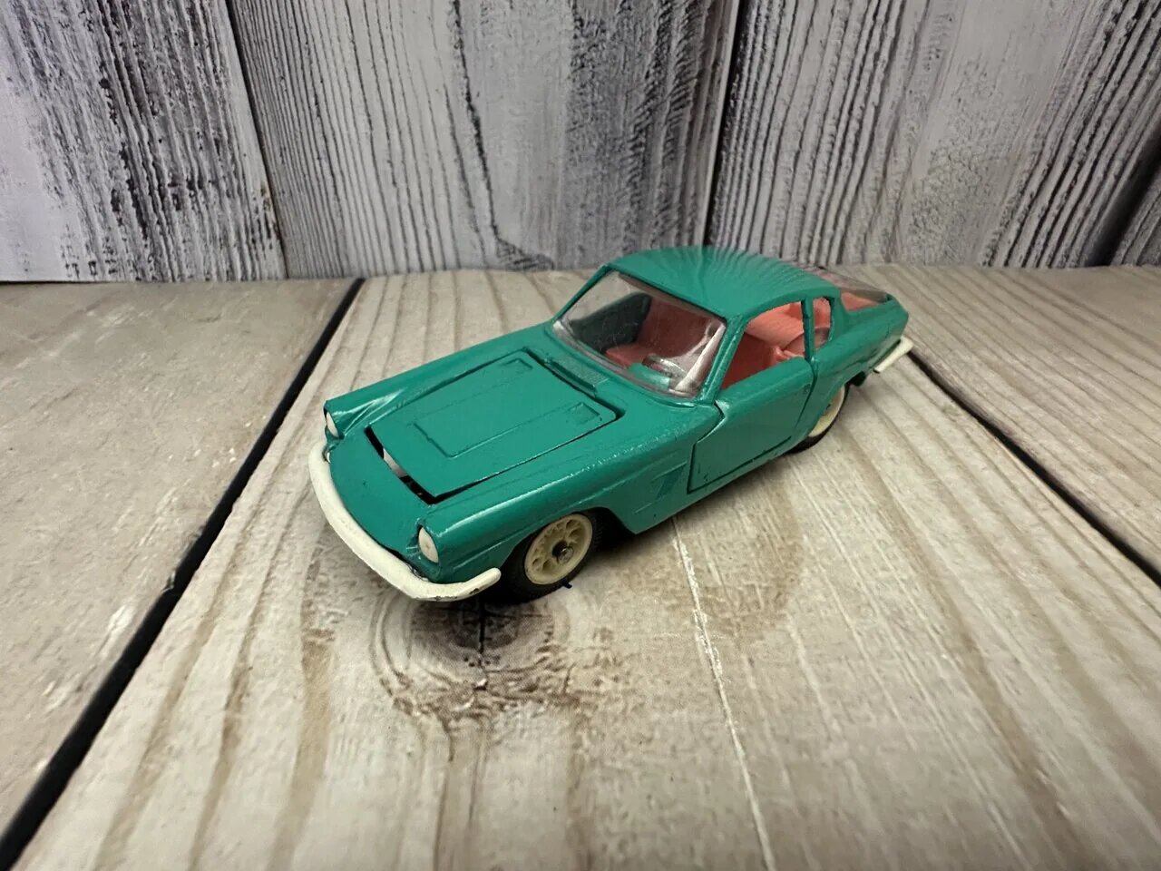 Машинка коллекционная Maseratti мистраль купе ссср 1980 годы отличная