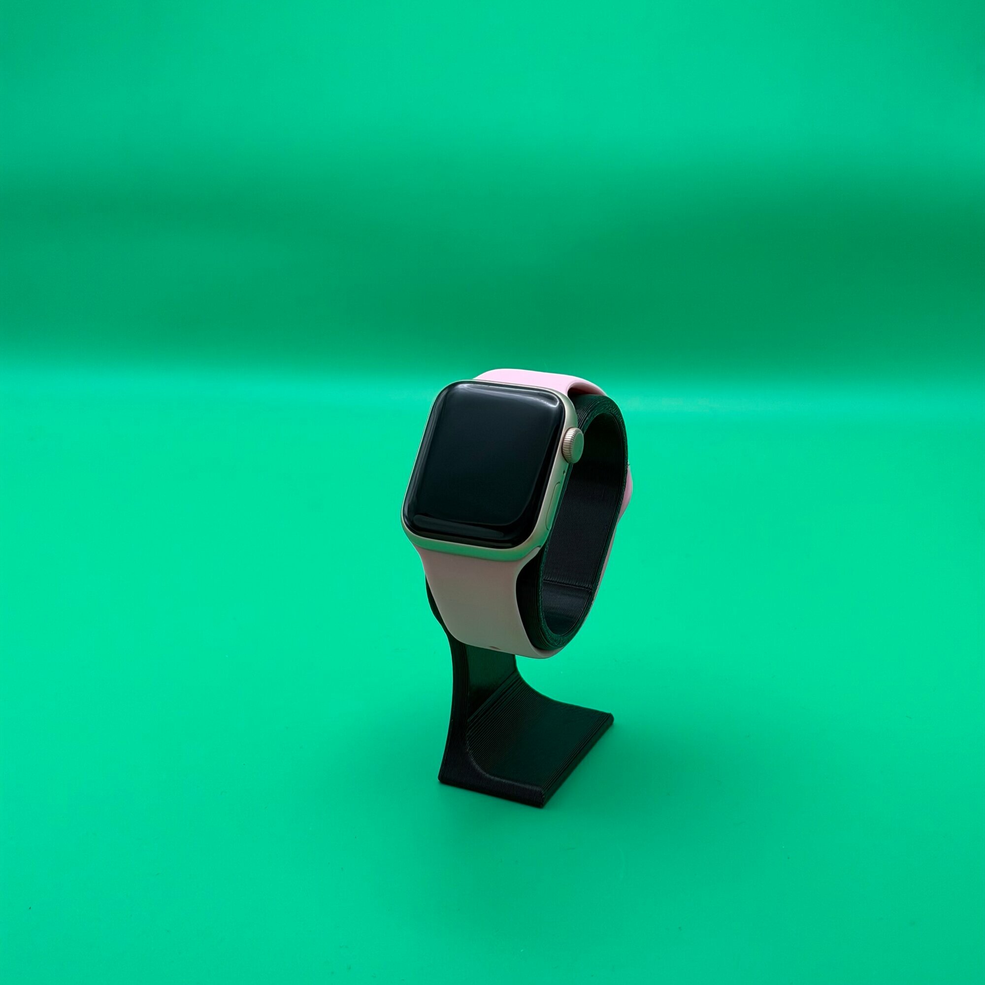 Умные часы Apple Watch Series SE Gen 1 40 мм Aluminium Case GPS RU, золотистый/розовый песок