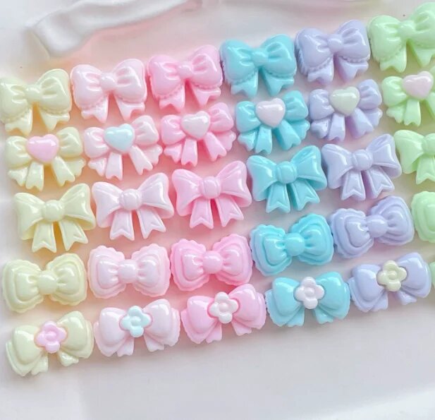 Мини фигурки банты из резины, mix color