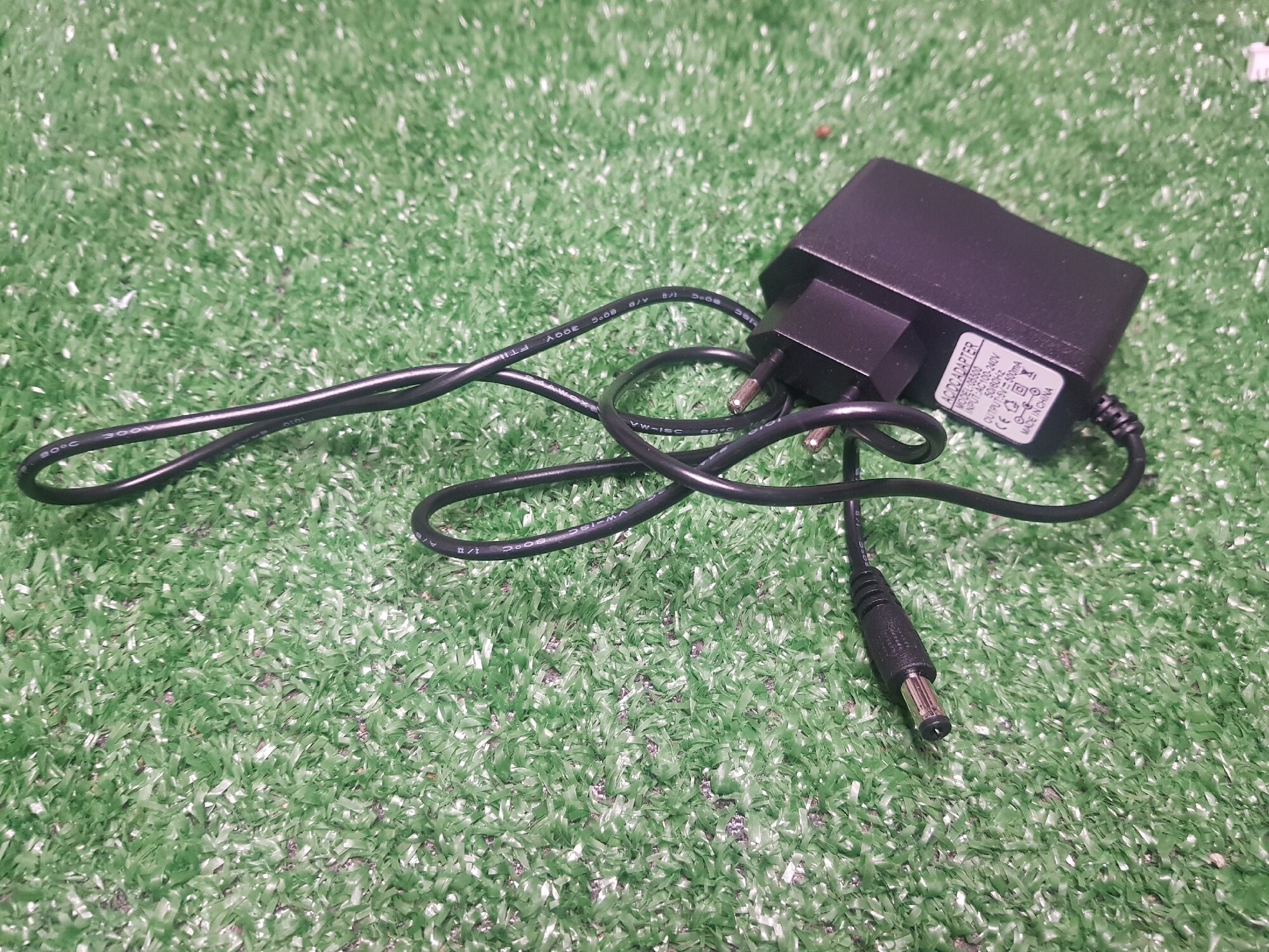 Блок питания 05500 (5V 500mA) для караоке системы Tesler WMS-320