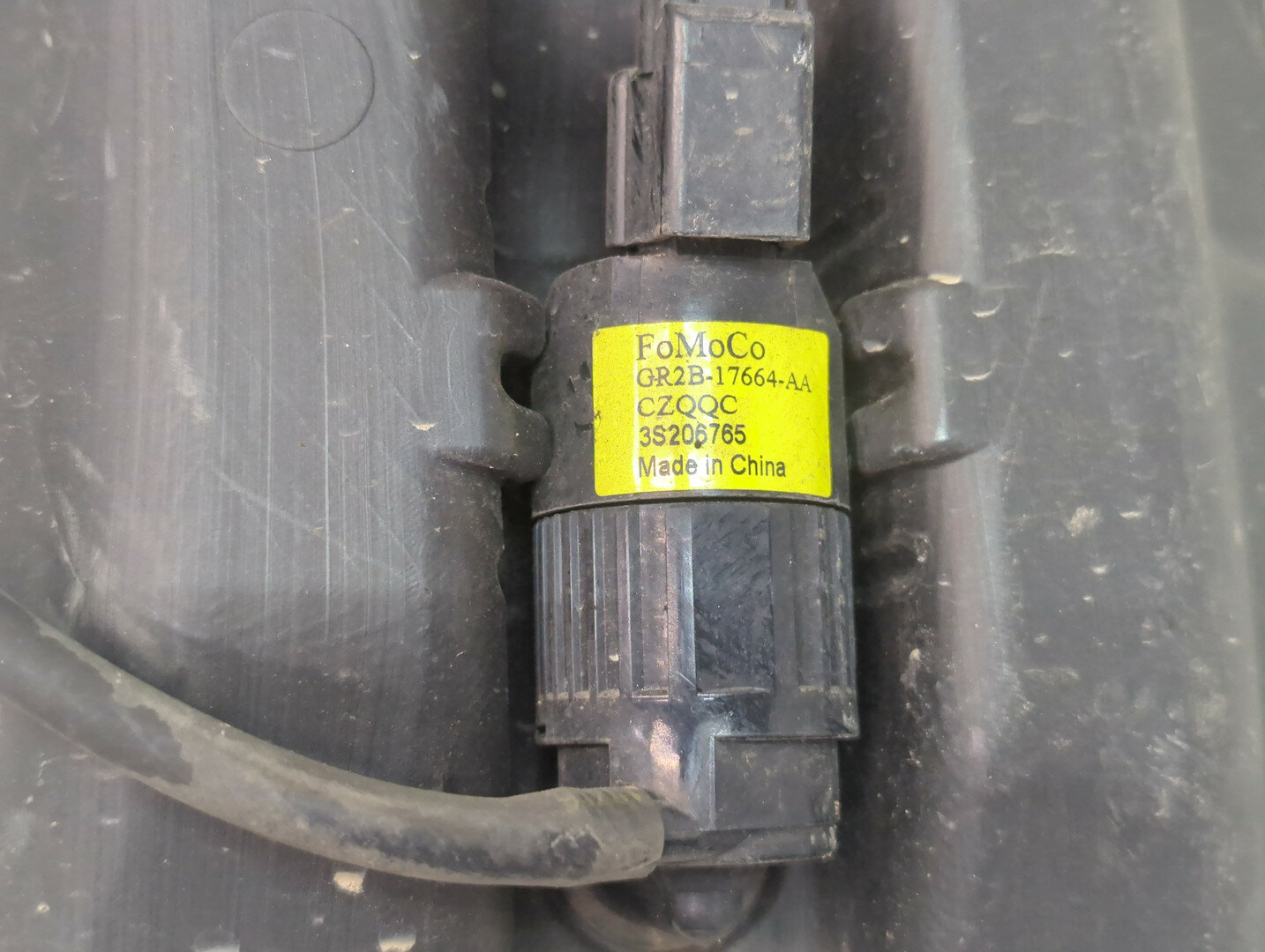 Бачок омывателя Ford Transit (Tourneo) Connect Б/У — фото 1