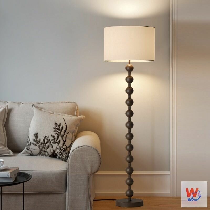 Напольный светильник