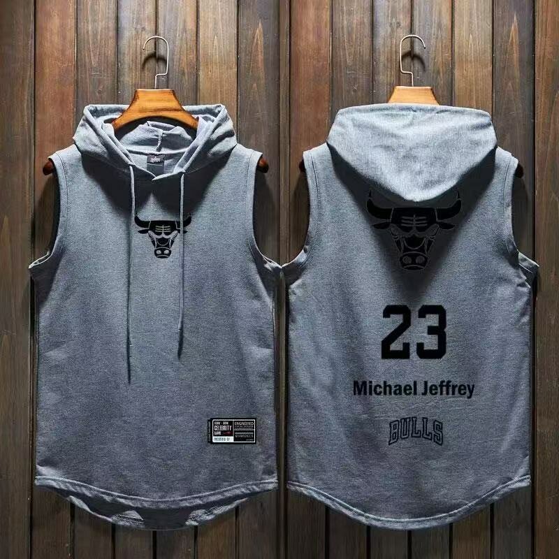 Майка спортивная с капюшоном