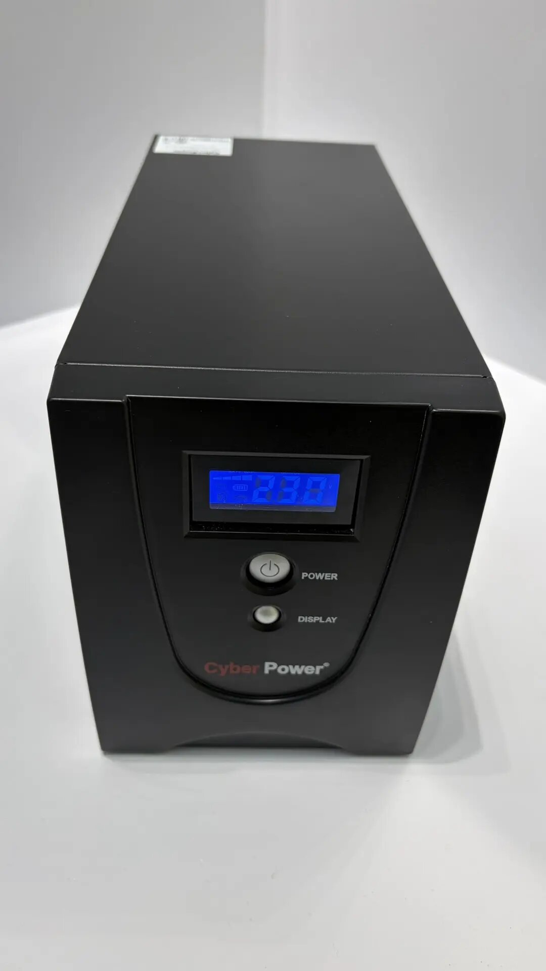 Источник бесперебойного питания CyberPower VALUE2200ELCD — фото 1