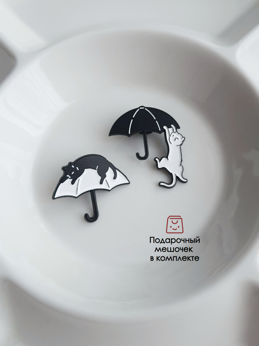 Комплект брошей