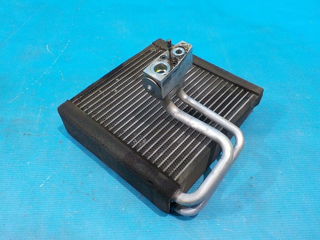 Испаритель кондиционера Chevrolet Aveo (T300) 2011-2015 95018026 - Б/У