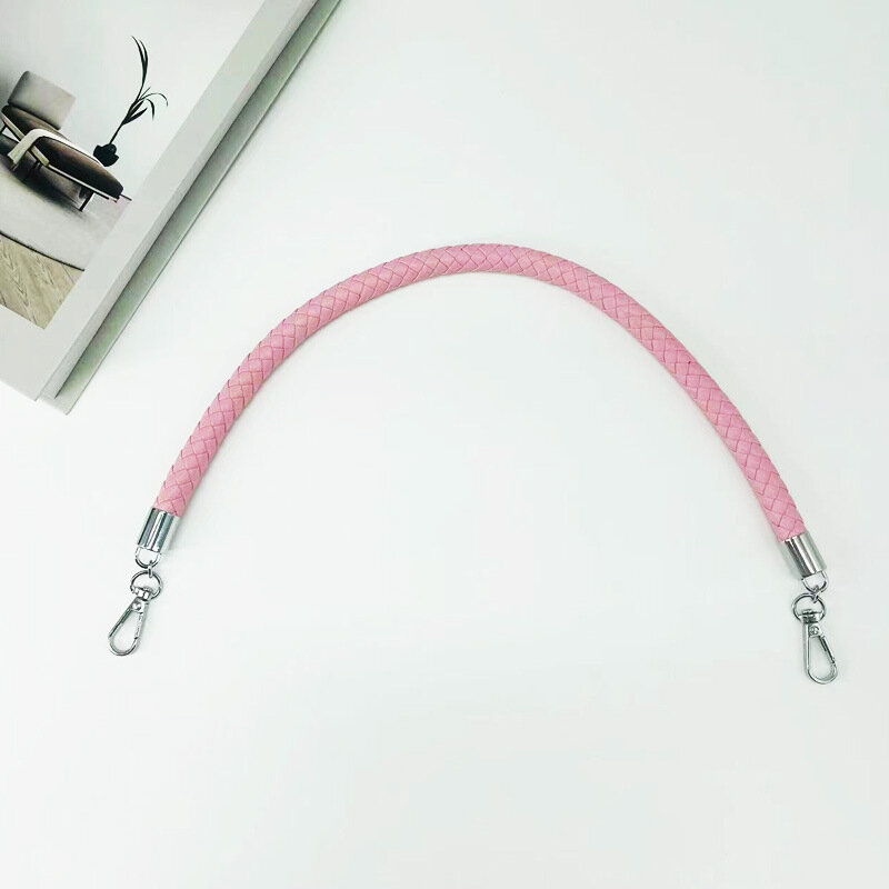 Материал тканый, полиуретановый, в ретро-стиле