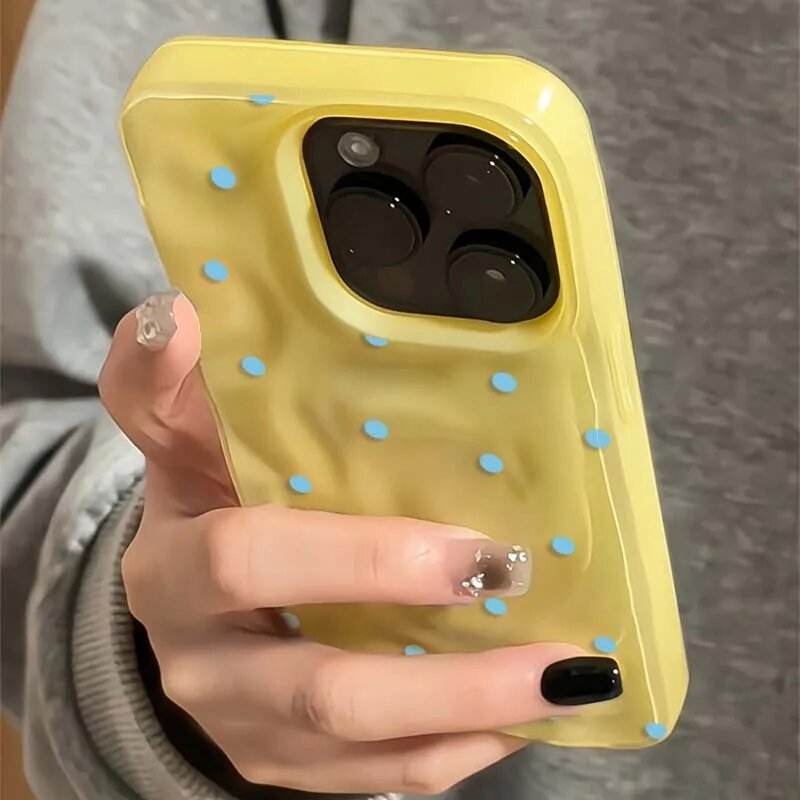 Чехол для iPhone 12 Pro Max, желтый с голубыми точками