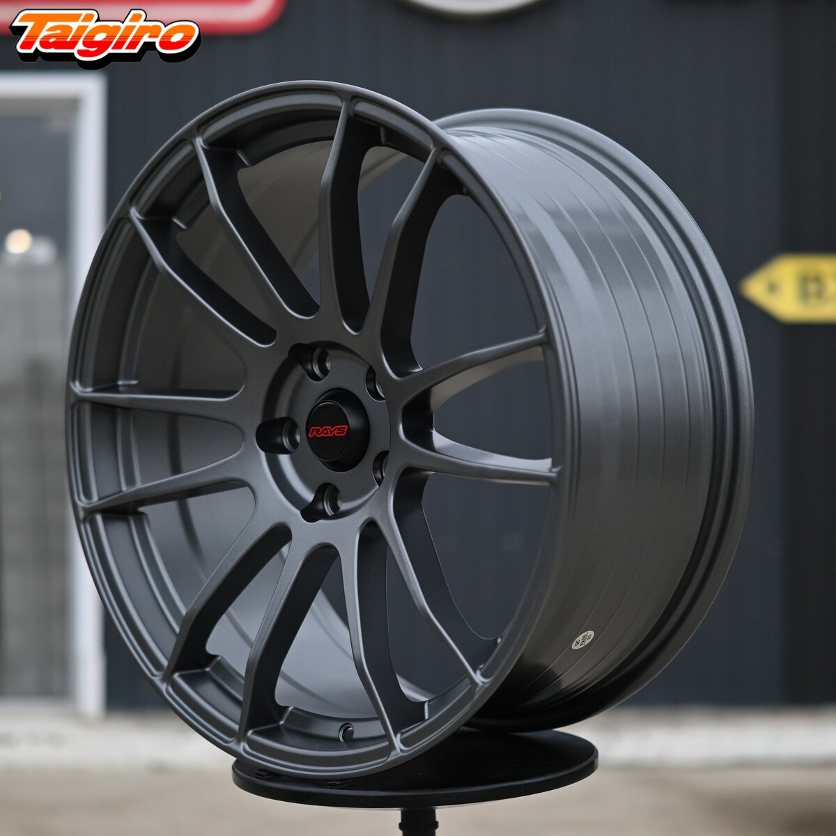 Комплект дисков R19 Rays Gram 57Xtreme Стиль 8.5J ET35 5*114.3 Графит (GF48)