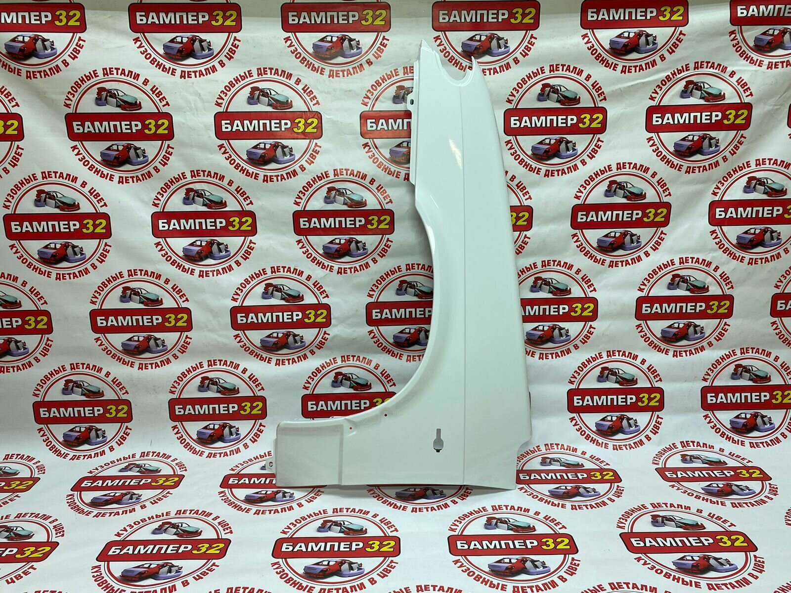 Крыло ВАЗ Лада 2115, 2114, 2113 левое, Белое облако