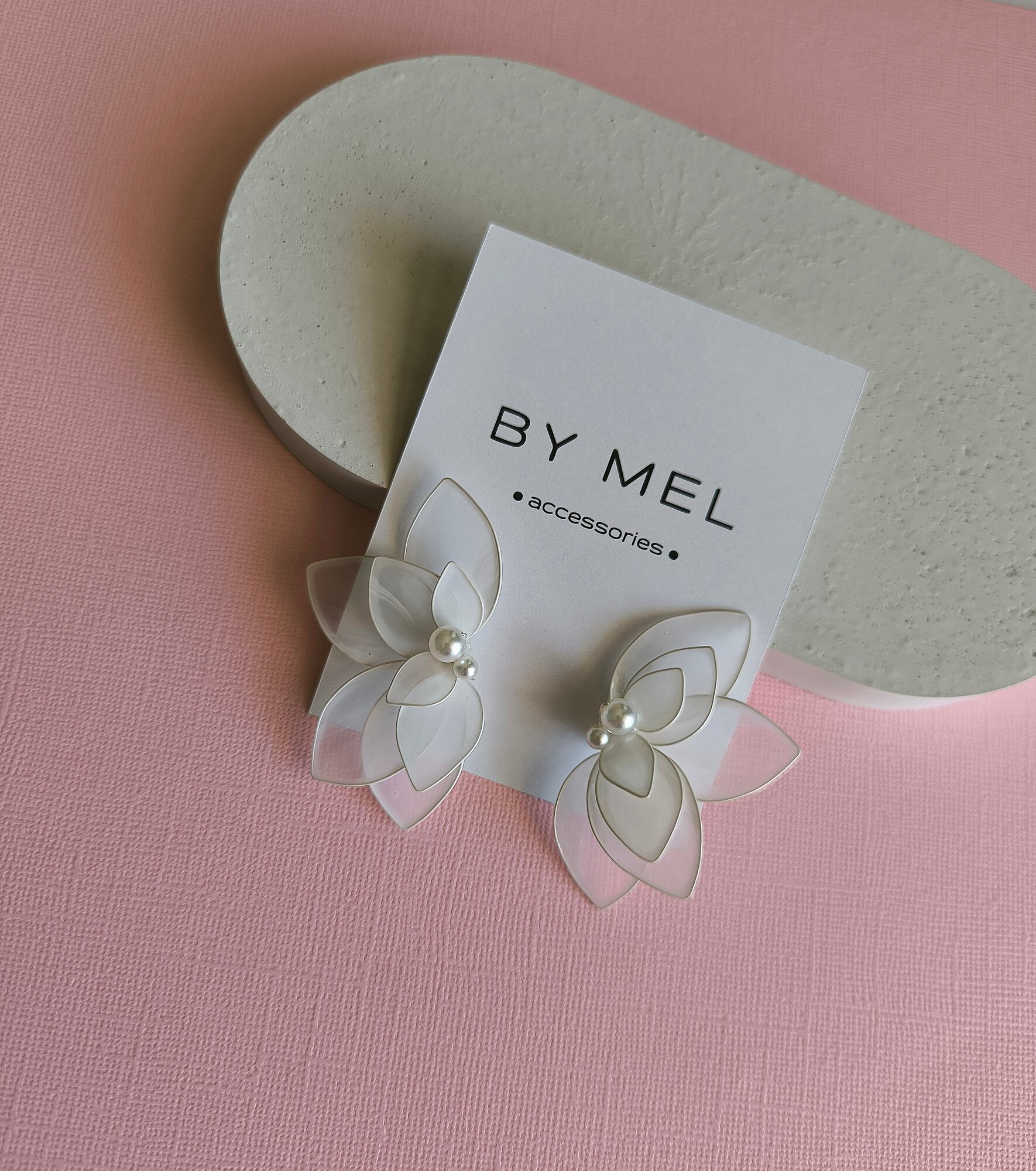 Серьги, эпоксидная смола, жемчуг имитация