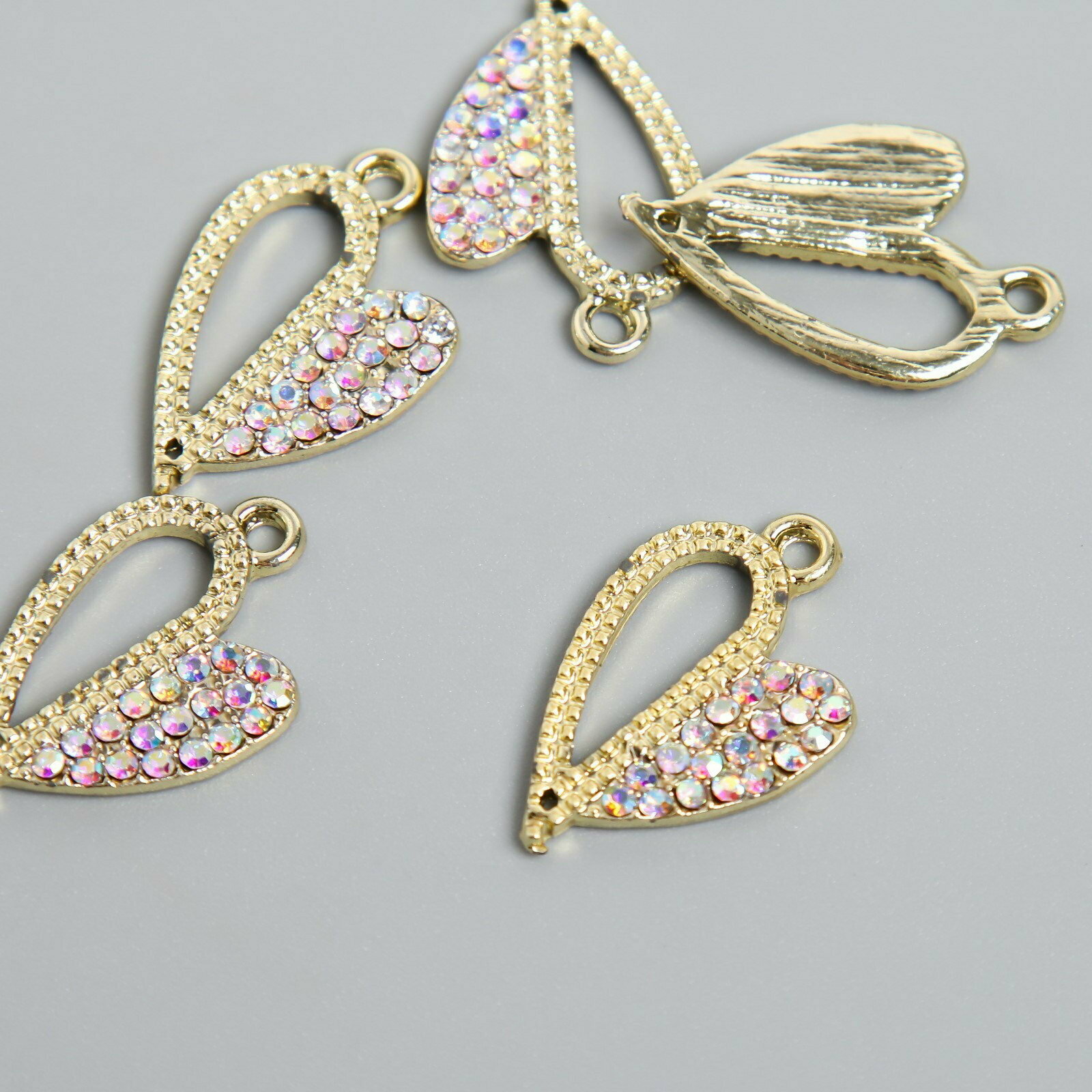 Металлический элемент, декоративная подвеска "Арт Узор. Разные половинки сердца", стразы, золото, 1.8x2.5 см, 5 шт.